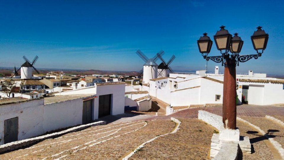 Todo sobre Campo de Criptana - qué ver, hacer, visitar, comer, historia