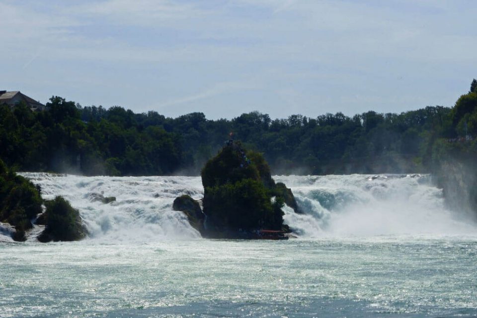 Todo sobre las Cataratas del Rin - qué ver, horarios, actividades, cómo ir